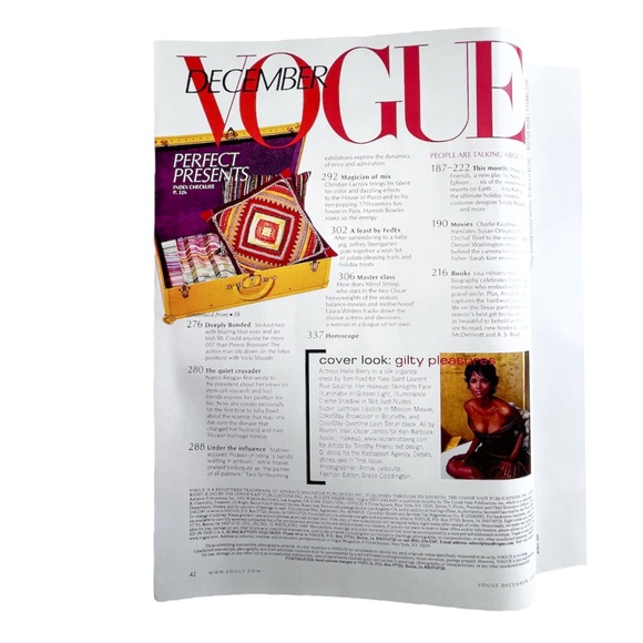 Vogue | Other | Vogue Magazinedec 202 Halle Berry James Bond Girl 007 ...